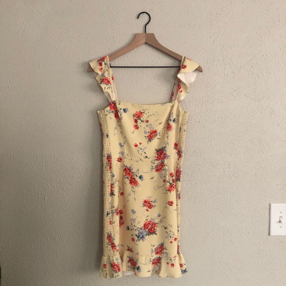Wayf Yellow Floral Ruffle Smocked Mini Dress - Gem